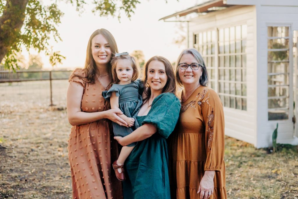 Extended Family Session | McKinney Photographer - brittnierenee.com