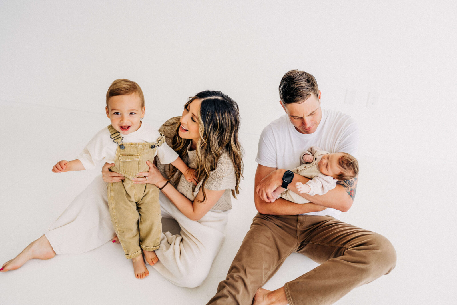 Fun Dallas Family Photography Session Ideas - brittnierenee.com